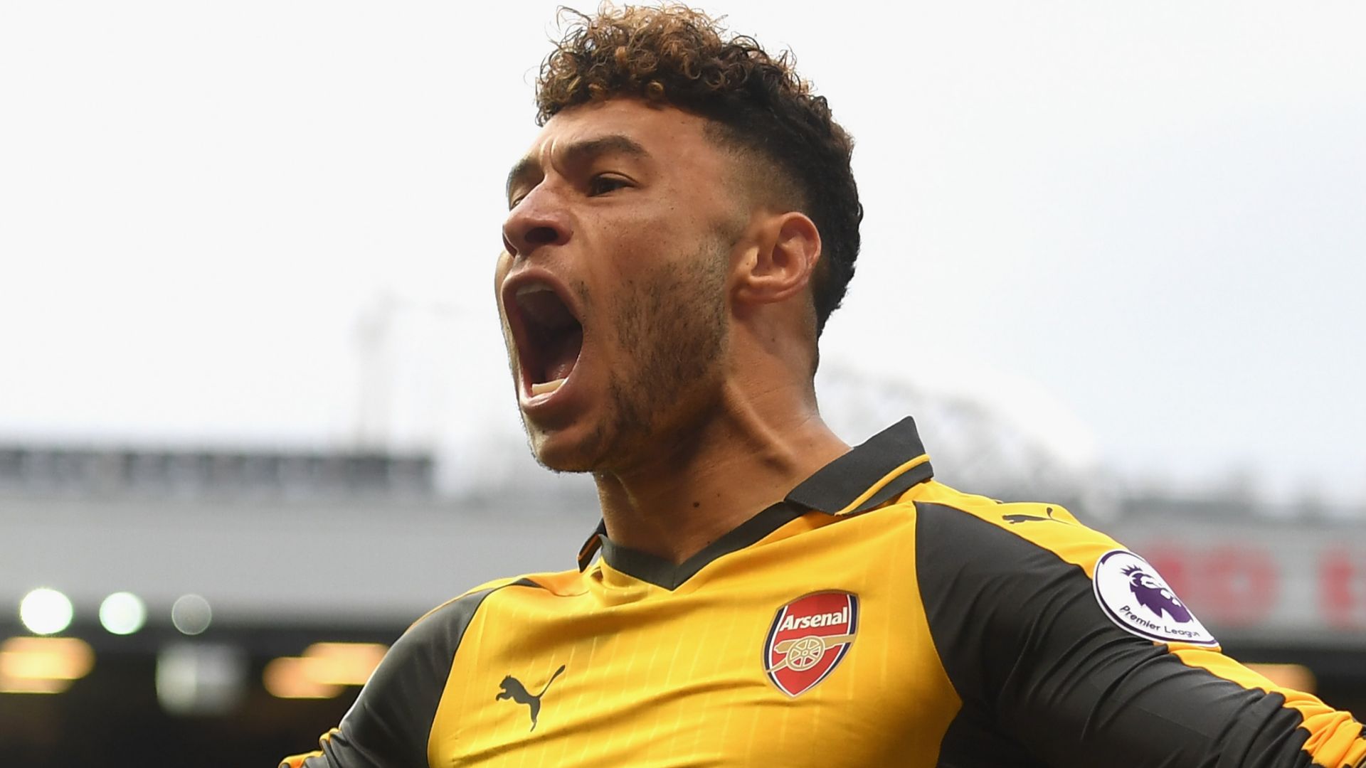 ‘Top, top character’ - Mikel Arteta reveals why Alex Oxlade-Chamblerlain is training with ...